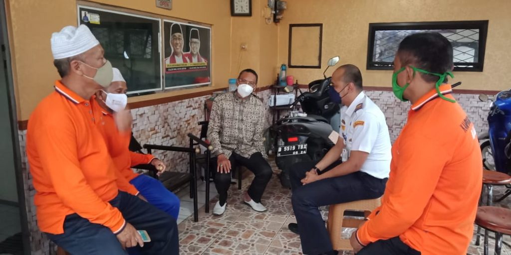 Peduli Warga yang Terpapar covid-19 Pihak Terminal Jatijajar Sigap Beri ...
